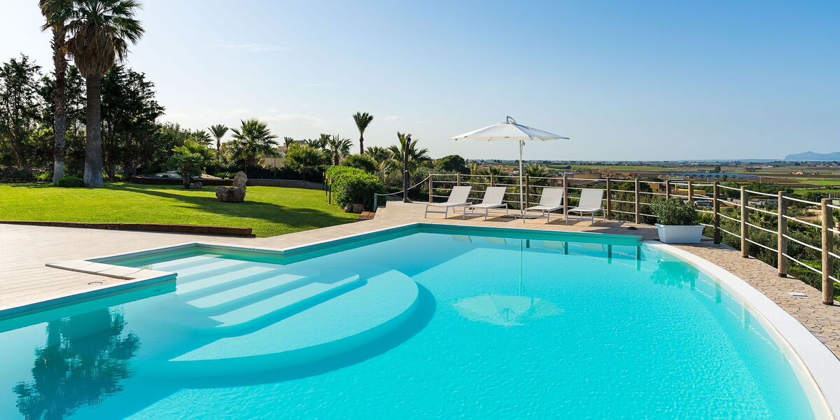 Villa Cielo - Paceco, Sicilian North Coast. Villa rental in Italy